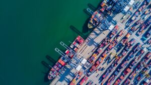 Incoterms® 2020: FCA or FOB?